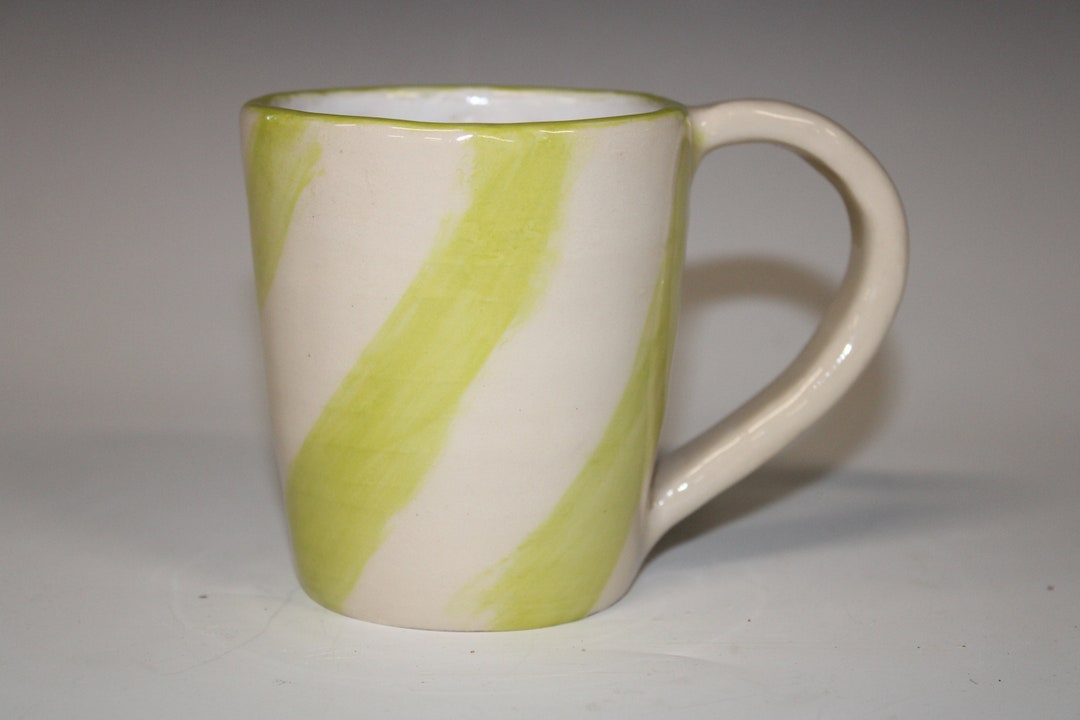 Petite tasse rayée verte simple pour le cadeau de Noël ou danniversaire ...