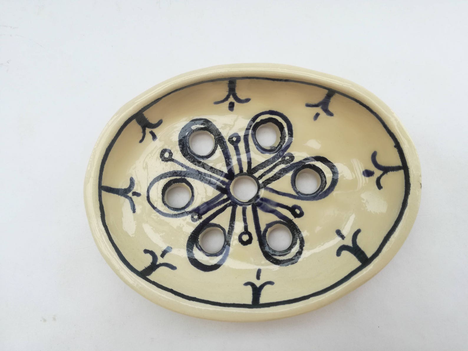 Handmade Pottery Soap Dish With Drain - Etsy