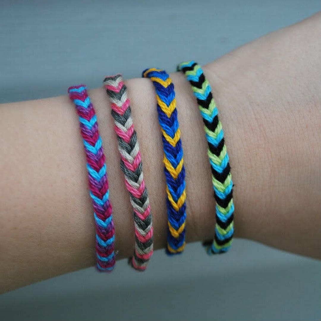 Fishtail Friendship Bracelet - Etsy