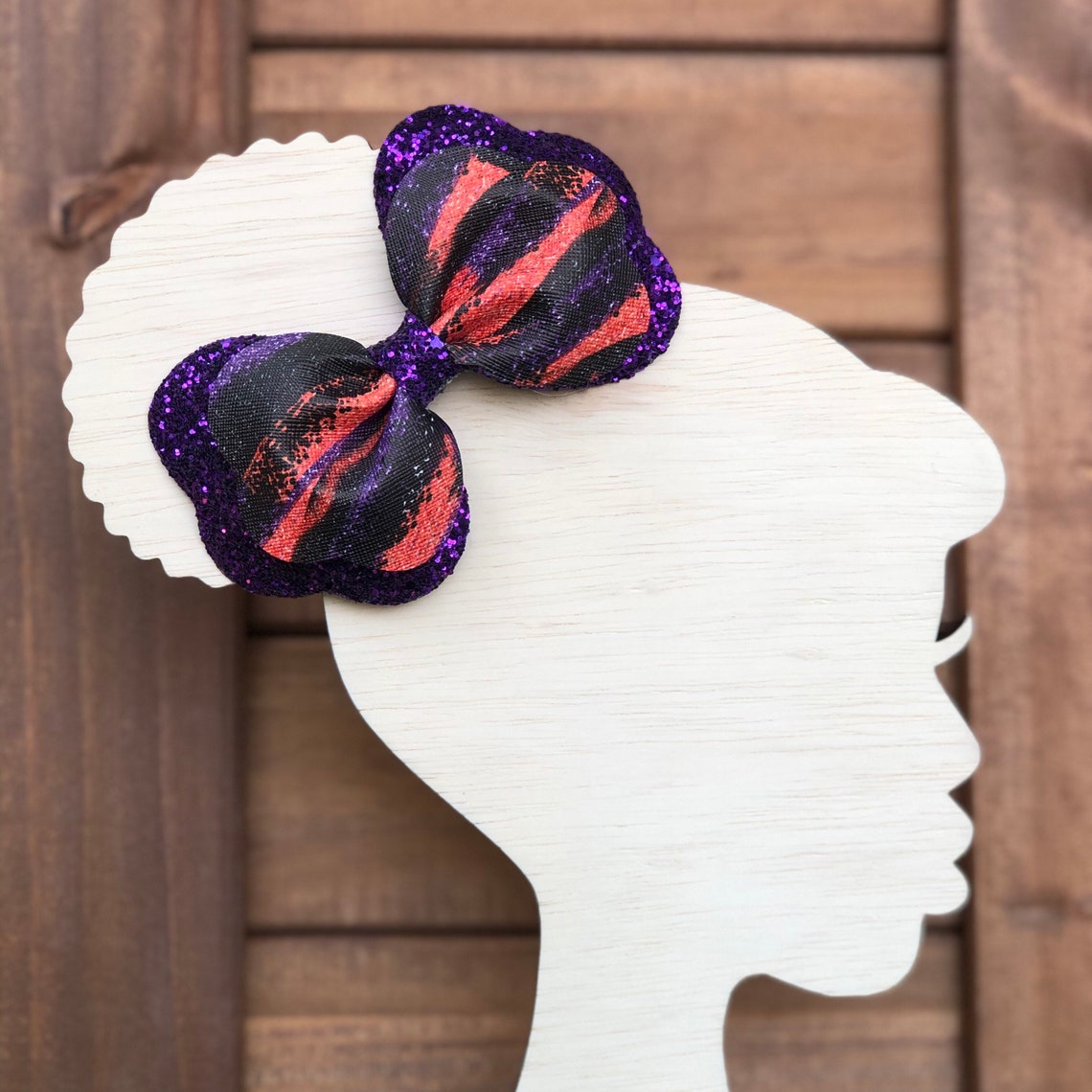 Wooden Silhouette High Bun Stand.displays and Stands Photo | Etsy