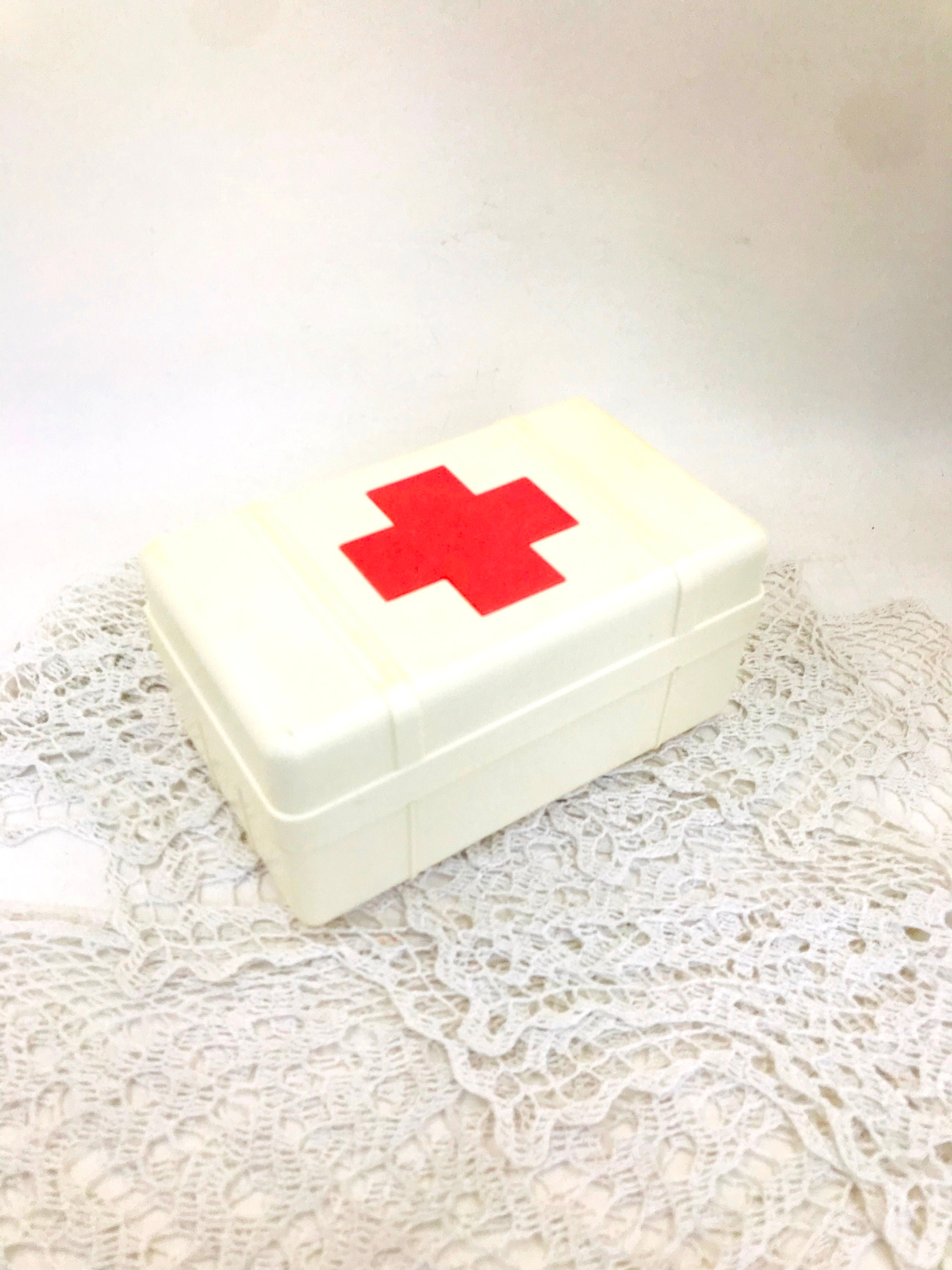 Medical box Medicine box Doctor case Old box with lid Box with | Etsy