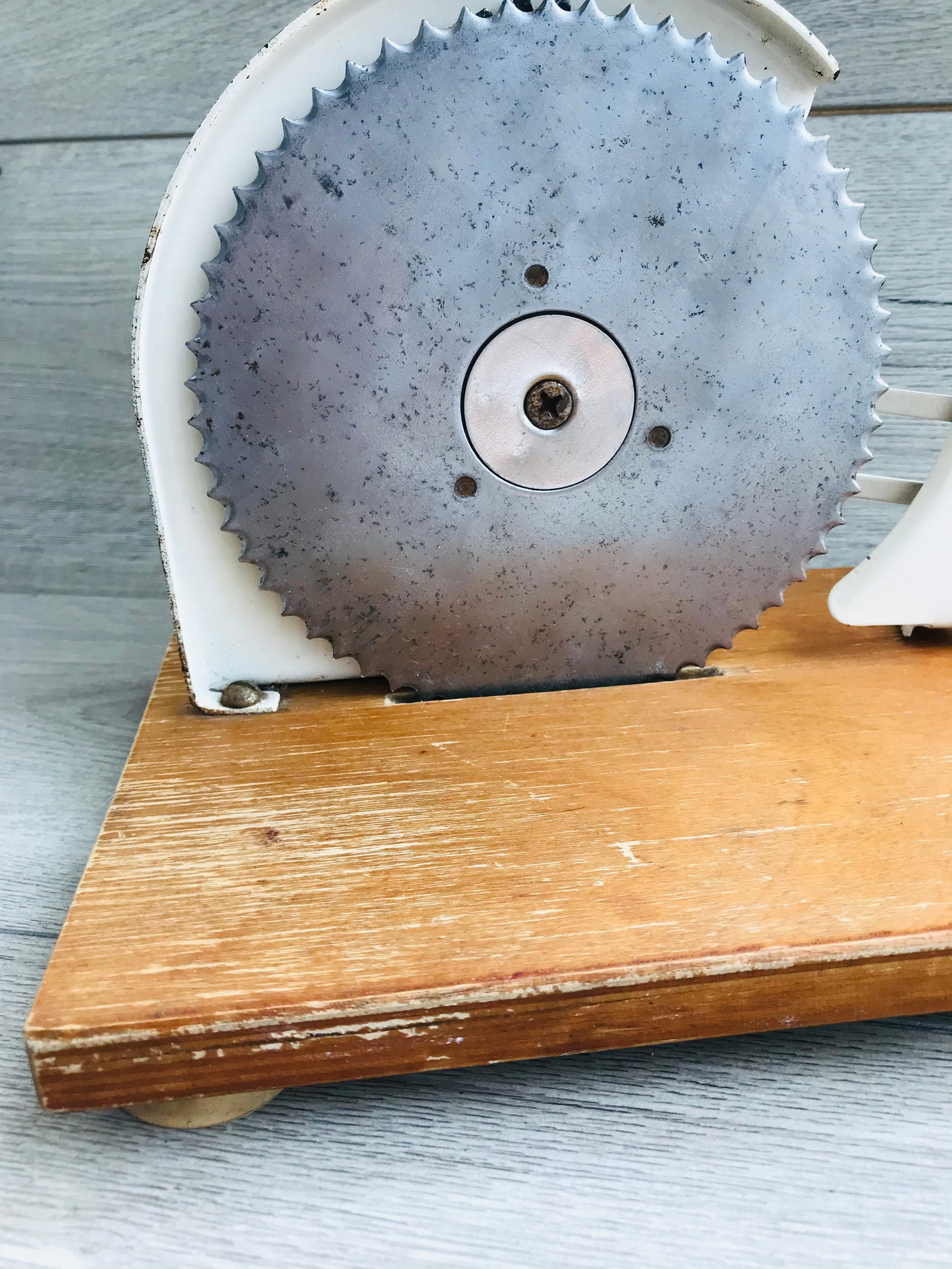 Vintage hand bread cutting machine Bread slicer Vintage | Etsy