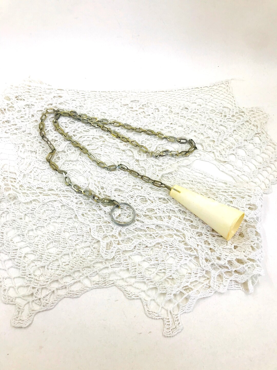 Vintage Toilet Cistern Chain Pull Plastic Toilet Pull Chic Bathroom ...