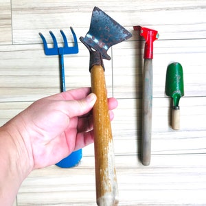Vintage Garden Tool Set Digging Shovel Rake Hoe Gardener's Tools for ...