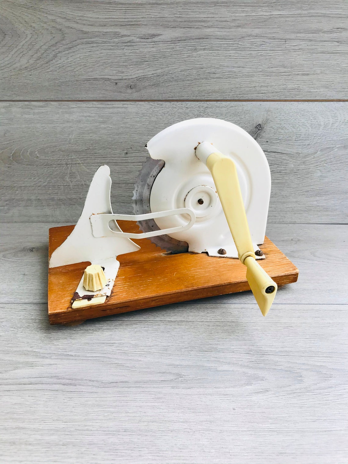 Vintage hand bread cutting machine Bread slicer Vintage | Etsy