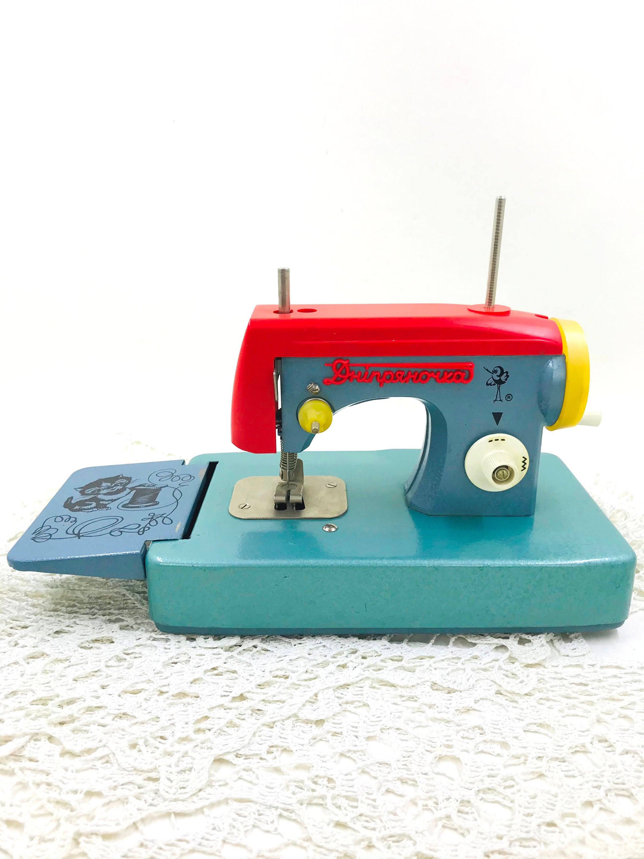 Vintage Children's Toy Sewing Machine, 1970s USSR Decor - Etsy