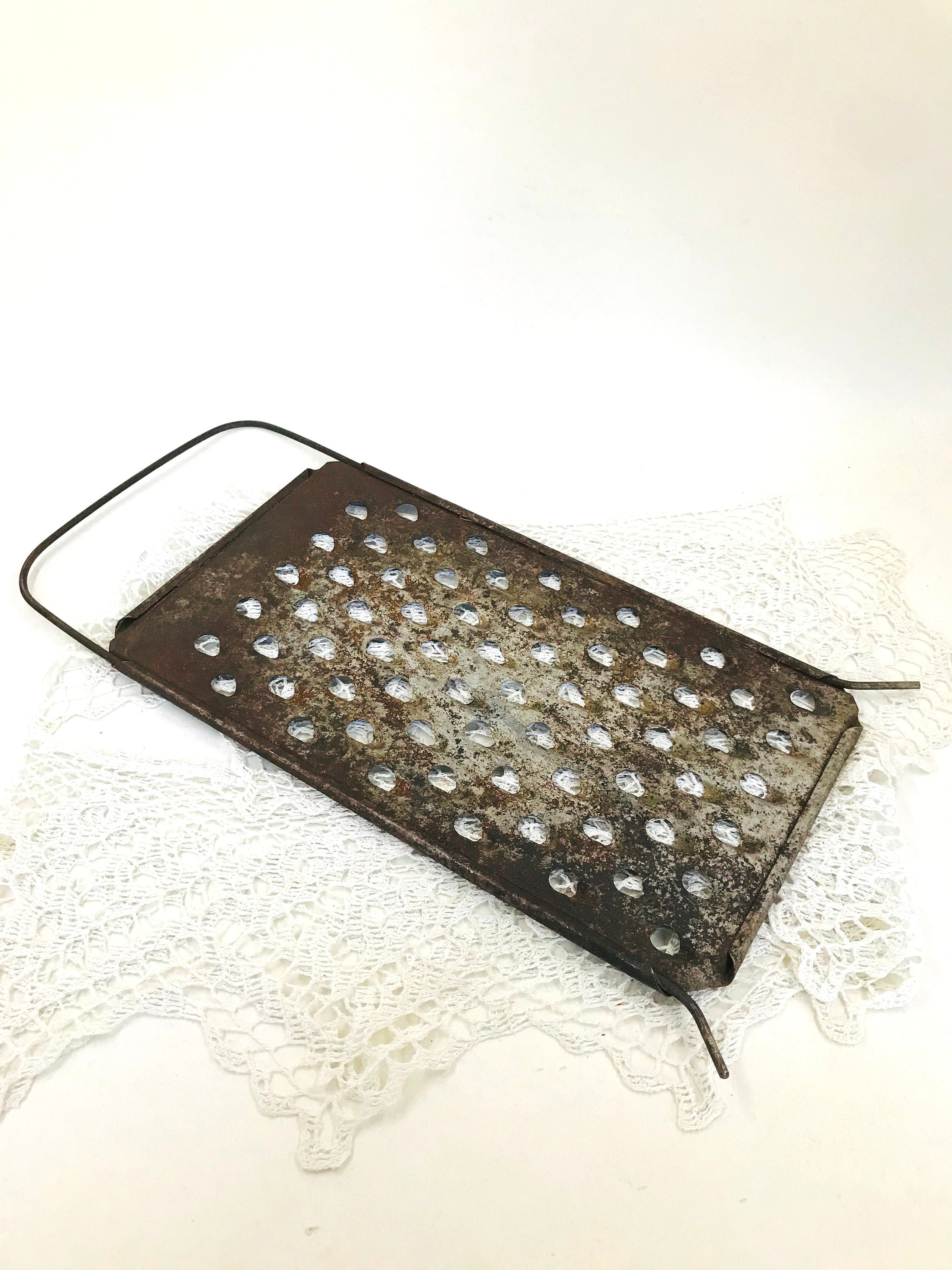 Vintage large metal vegetable grater Antique tin grater Food | Etsy