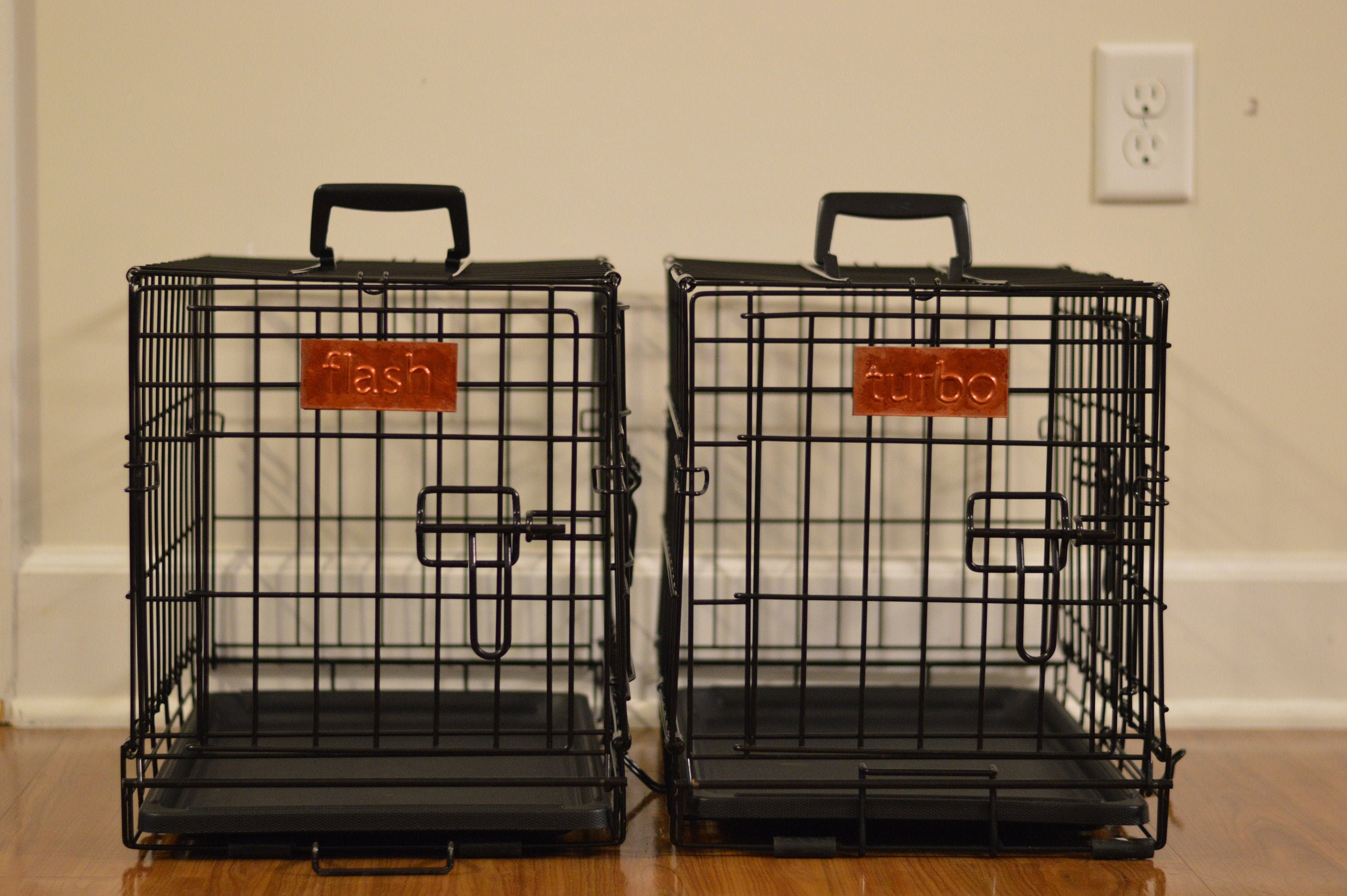 Copper Magnetic Dog Crate Tag: Pet Name Signs for Wire Crates - Etsy