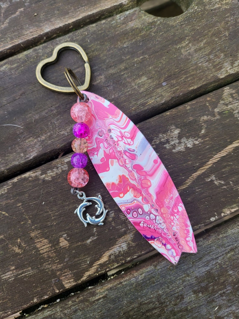 Surfboard Keychain | Perfect Gift for Any Beach Enthusiast | Practical ...