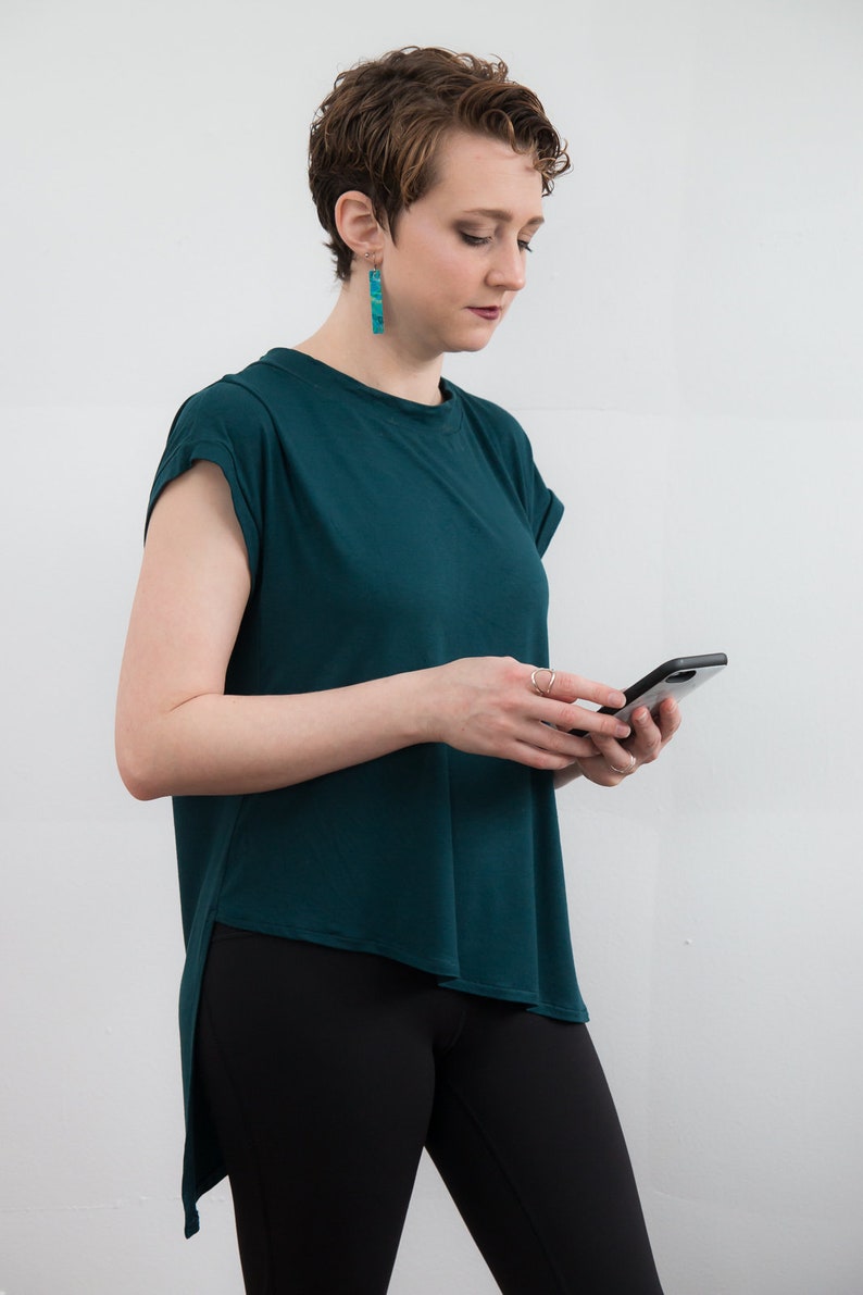 Novice Top // Asymmetrical Tee / Relaxed Fit Tee / Bamboo - Etsy