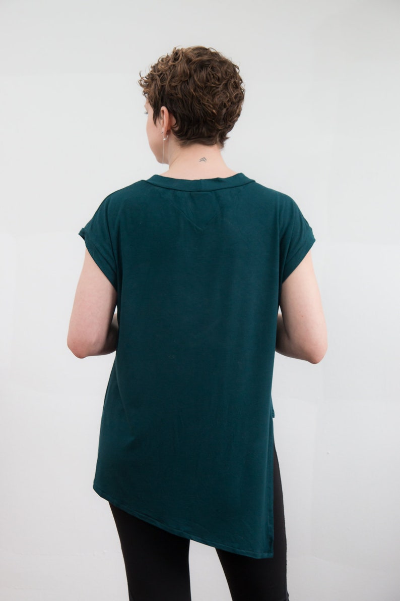 Novice Top // Asymmetrical Tee / Relaxed Fit Tee / Bamboo - Etsy