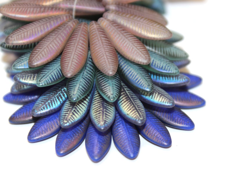 5x15mm Feather Design Frosted Daggers, Lazer Etched, Czech Glass Dagger ...