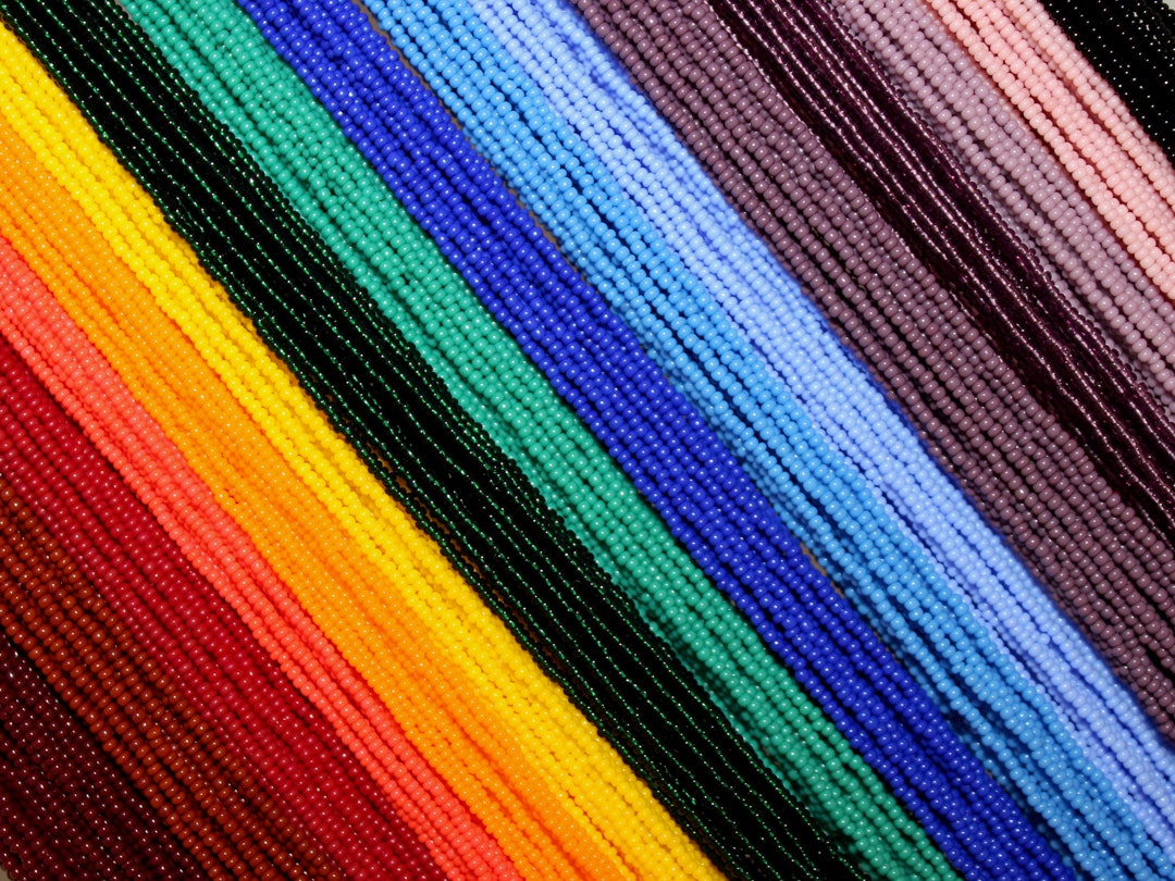 1/4 Kilo 14/0 Vintage Czech Seed Beads, 17 Colors to Choose From, 30% ...