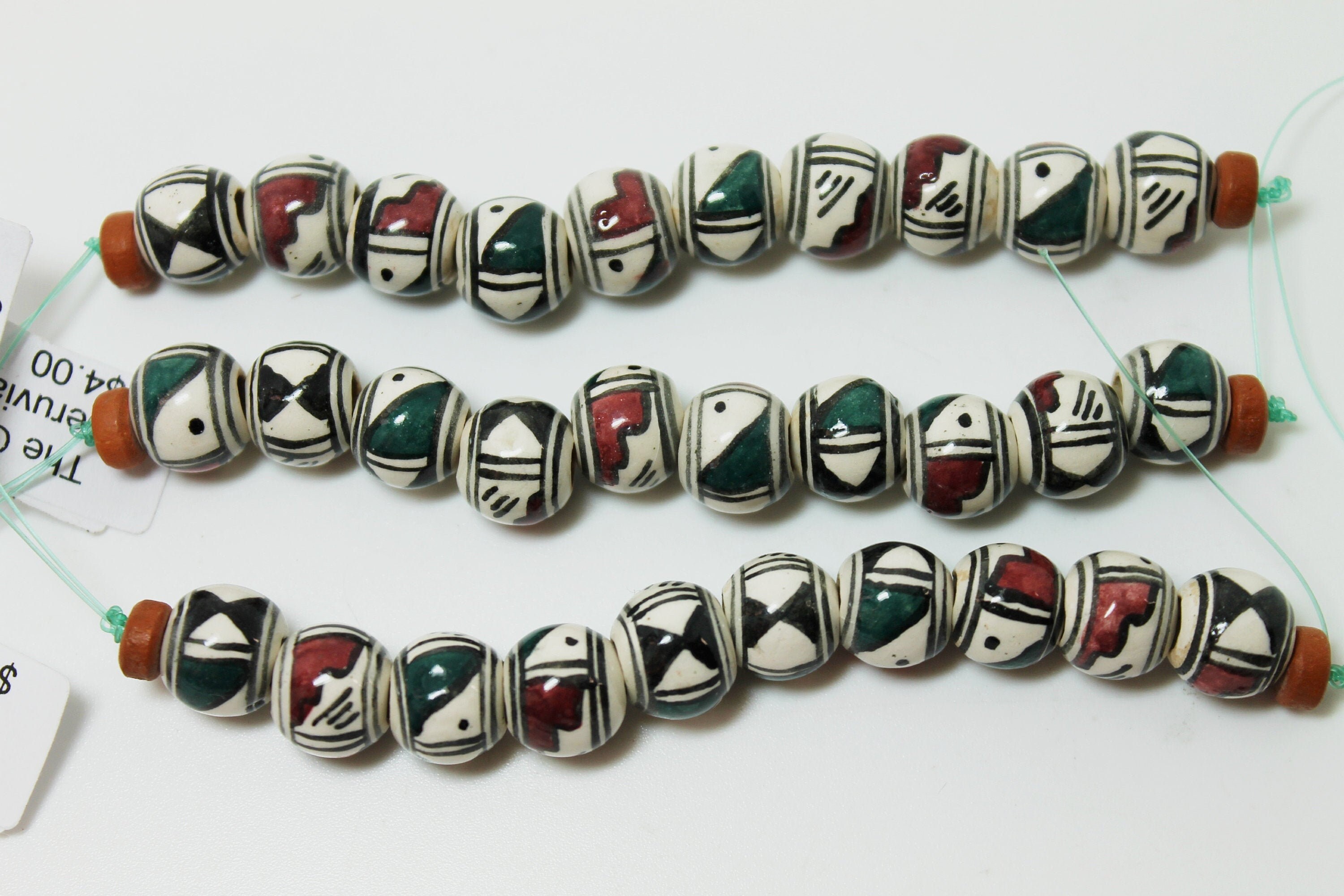 10x9mm Hand Painted Peruvian Round Beads With Red Green and - Etsy UK
