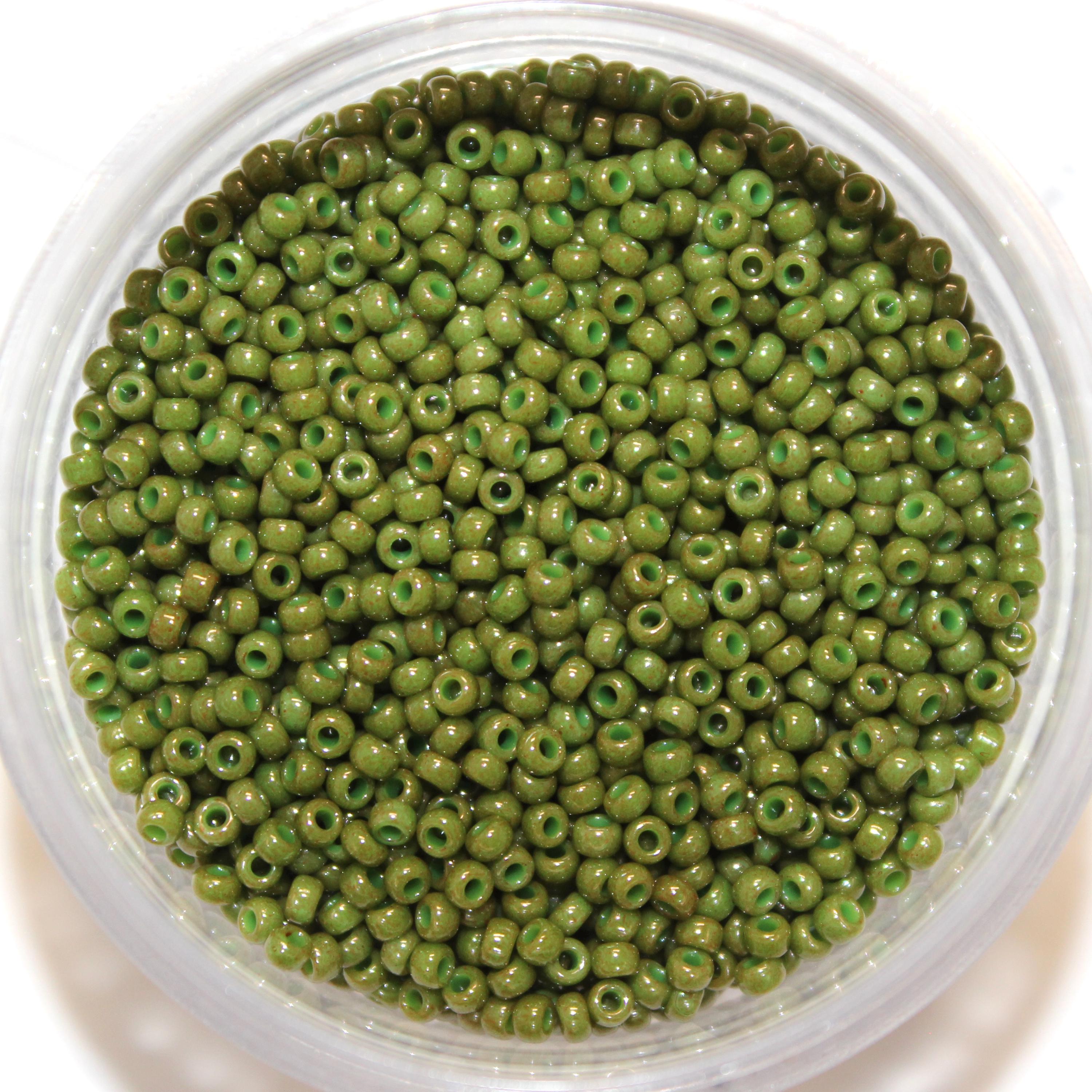 11/0 Celery Green Japanese Seed Bead Mini Pack, 8 Colors Included, 1 ...