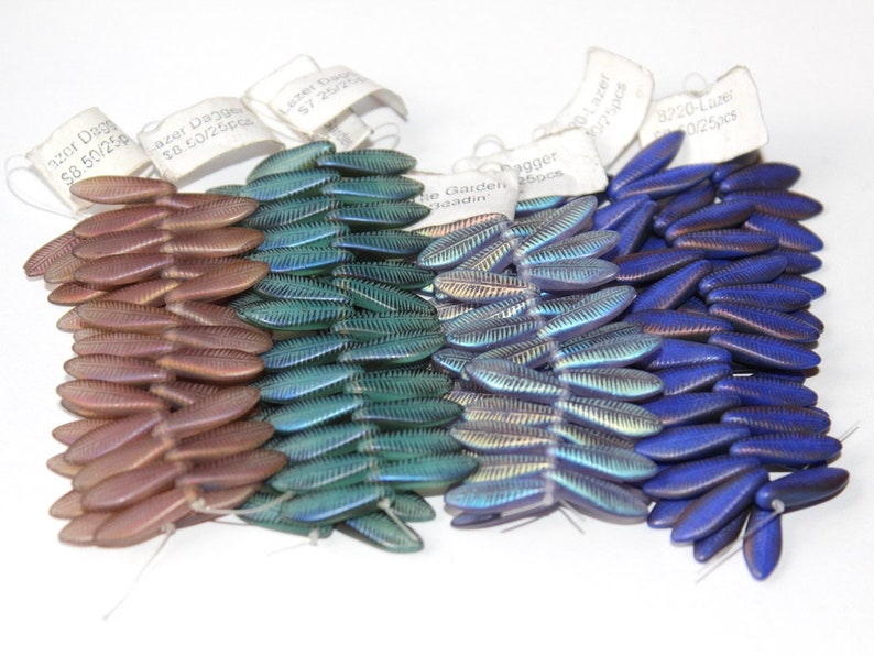 5x15mm Feather Design Frosted Daggers, Lazer Etched, Czech Glass Dagger ...