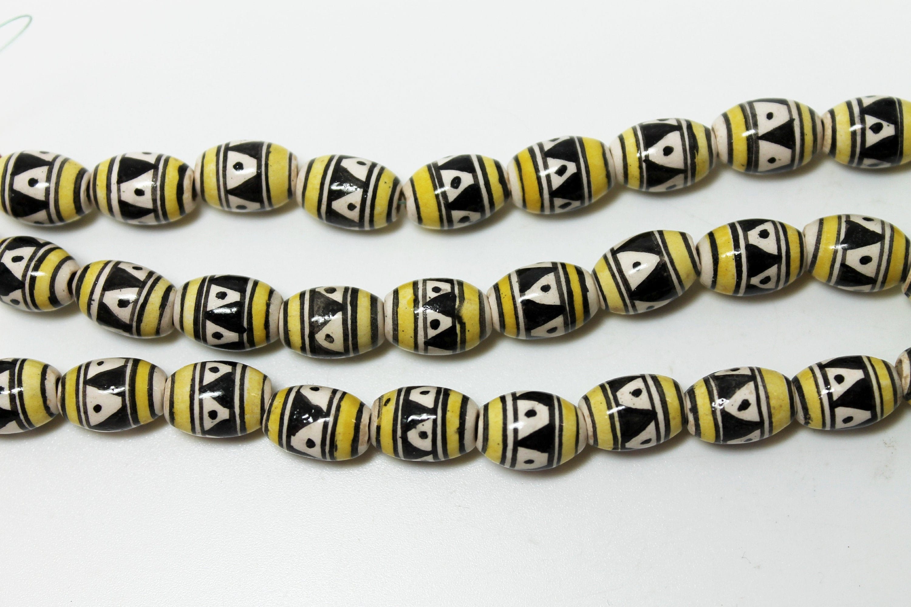 13x9mm Hand Painted Peruvian Oval Beads With Yellow Stripes - Etsy UK