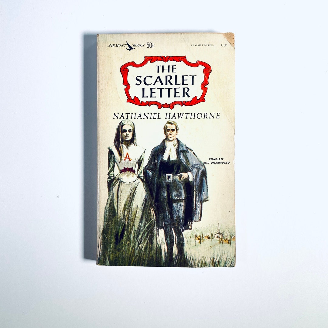 The Scarlet Letter by Nathaniel Hawthorne / Vintage Paperback Edition ...