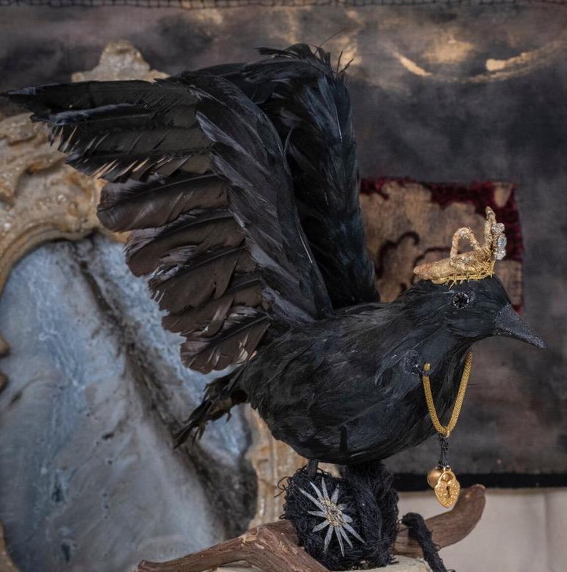 Tarot Readers Table, Tarot Parlor, Ritual Raven, Goddess Ritual ...