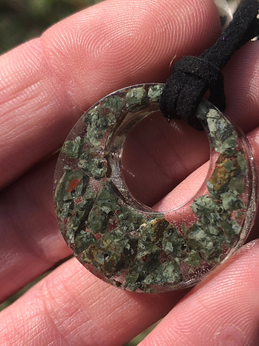 Oregon Serpentine Resin Pendant - Etsy