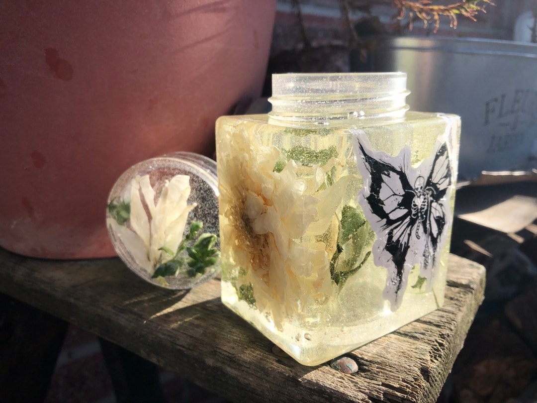 Flor Skullfly Herb Jar - Etsy España