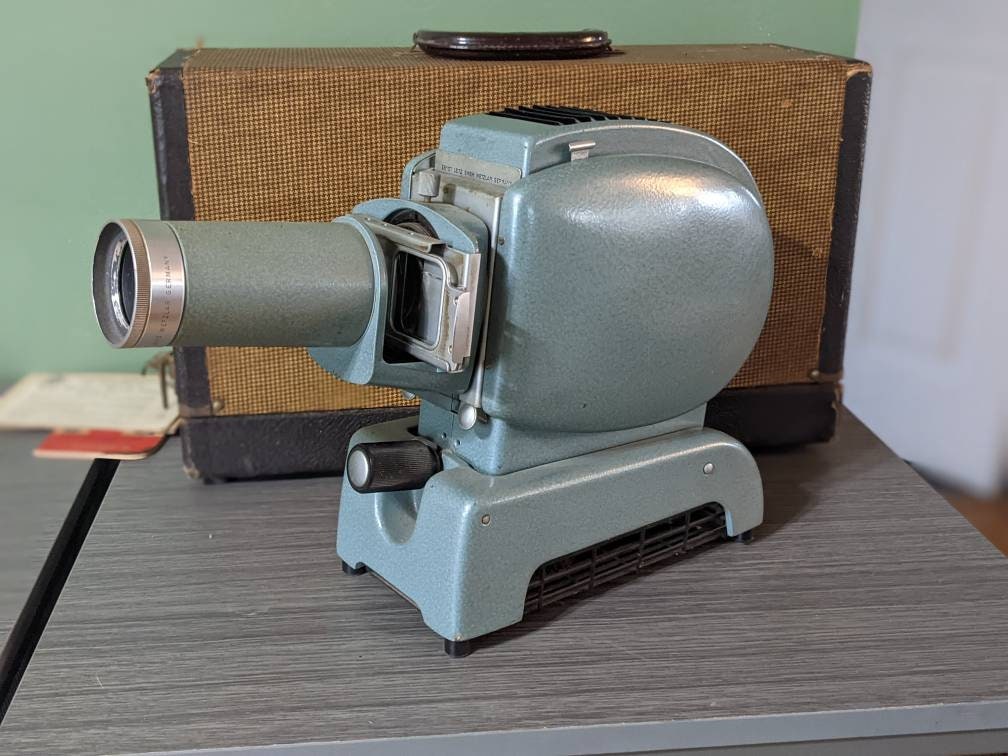 Leitz Wetzlar Prado 250/500 Electric Slide Projector in | Etsy