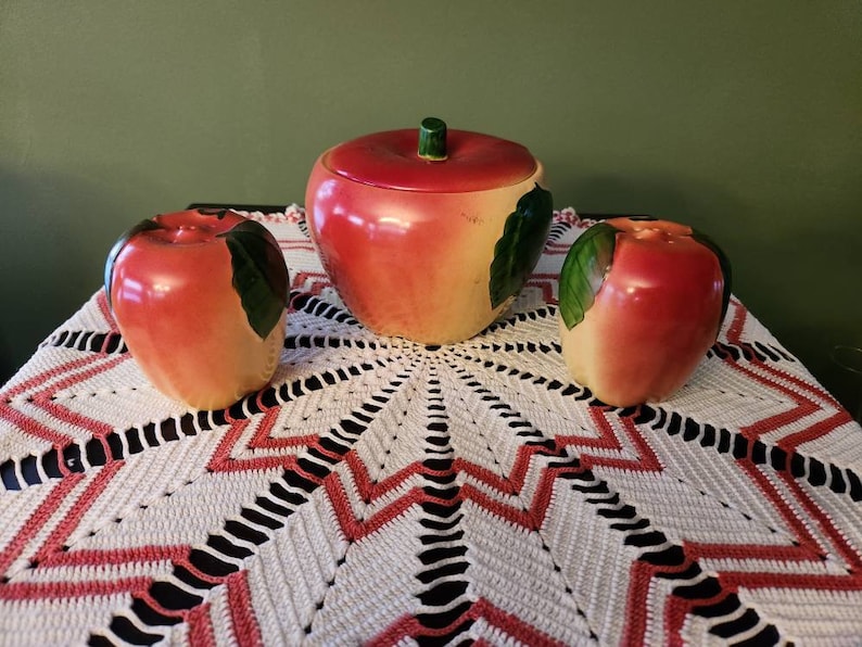 Antique Hull Pottery Blushing Apple Set Salt and Pepper - Etsy