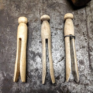 Set of 10 Vintage Round Clothes Pins, Mid-century Clothes Pins, Antique ...