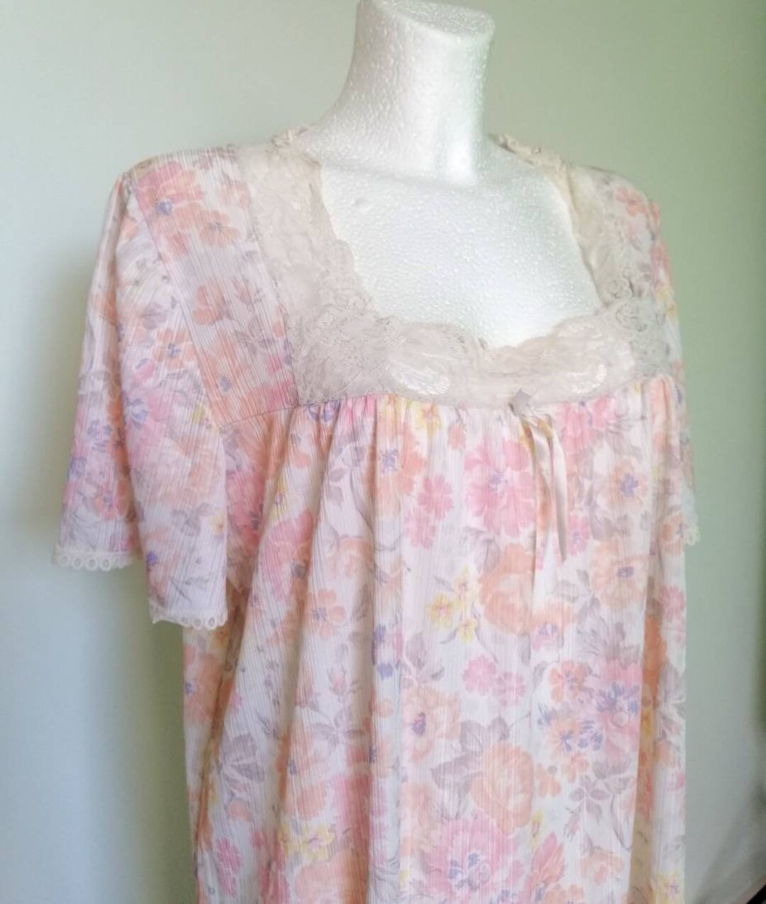 Long Nightgown With Flowers 90s,size S Small to M Medium, Flower ...