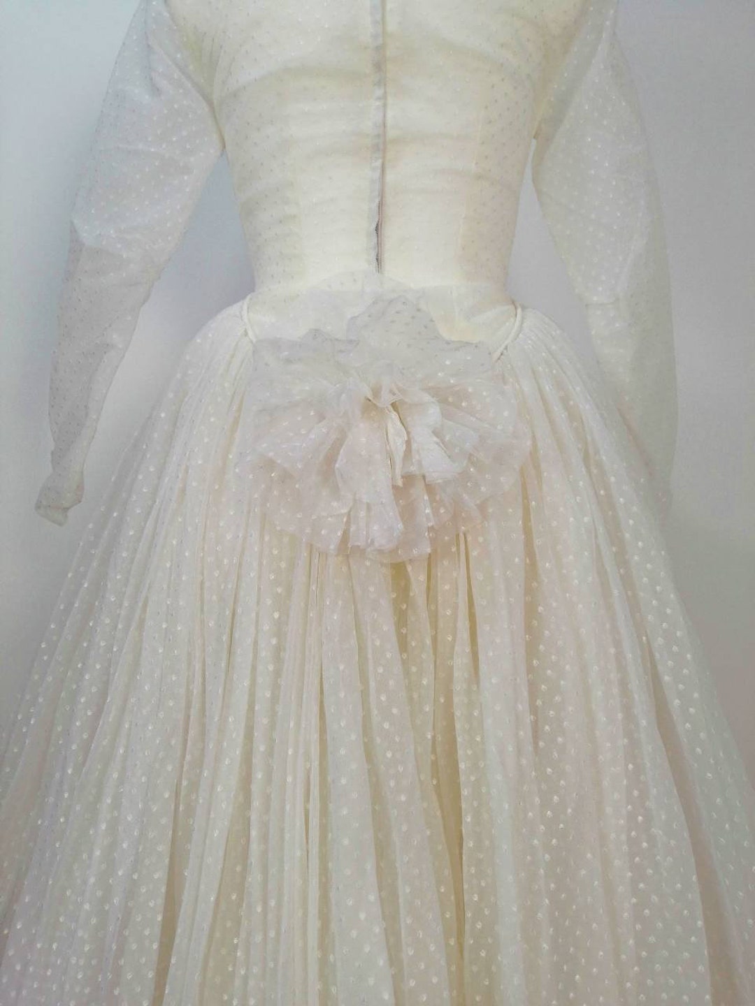 Vintage 50s Wedding Gown, Wedding Dress, Long Sleeves, Dots, Polkadots ...