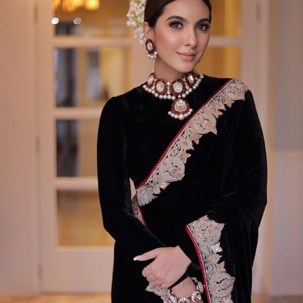 Buy VELVET SAREE Online In India - Etsy India