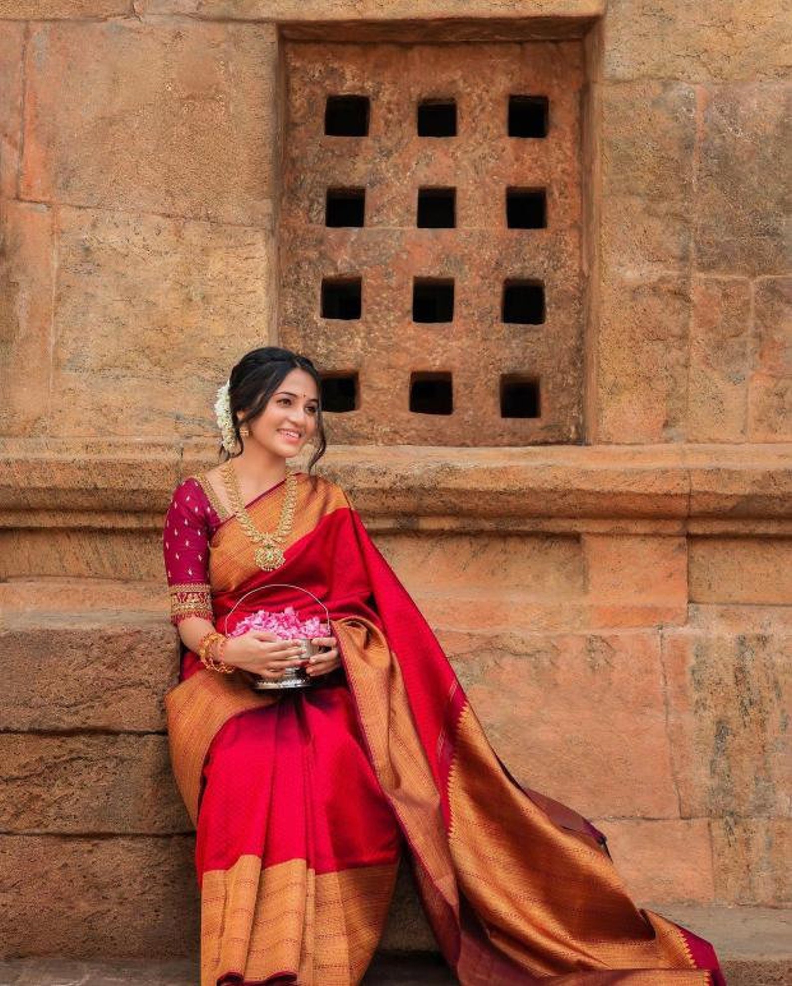 Red Colore Designer Bold and Beautiful Saree Indian - Etsy