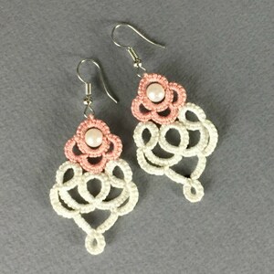 Needle Tatting PDF Pattern & Video Tutorial of Two-colored Earrings ...
