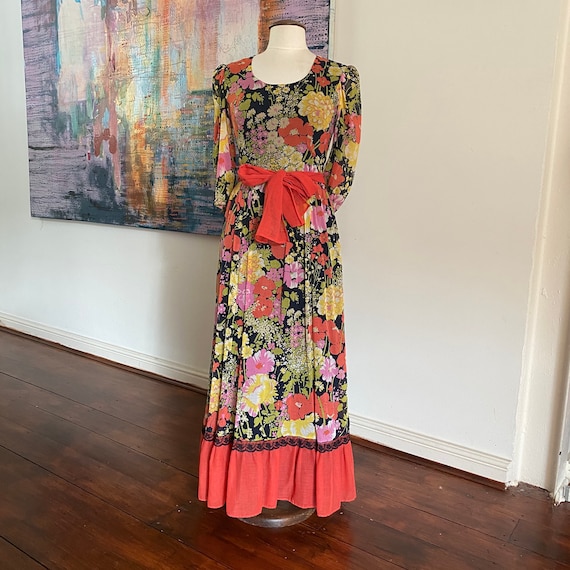 1970’s maxi dress by ‘Kati at Laura Philips’. Very pr… - Gem