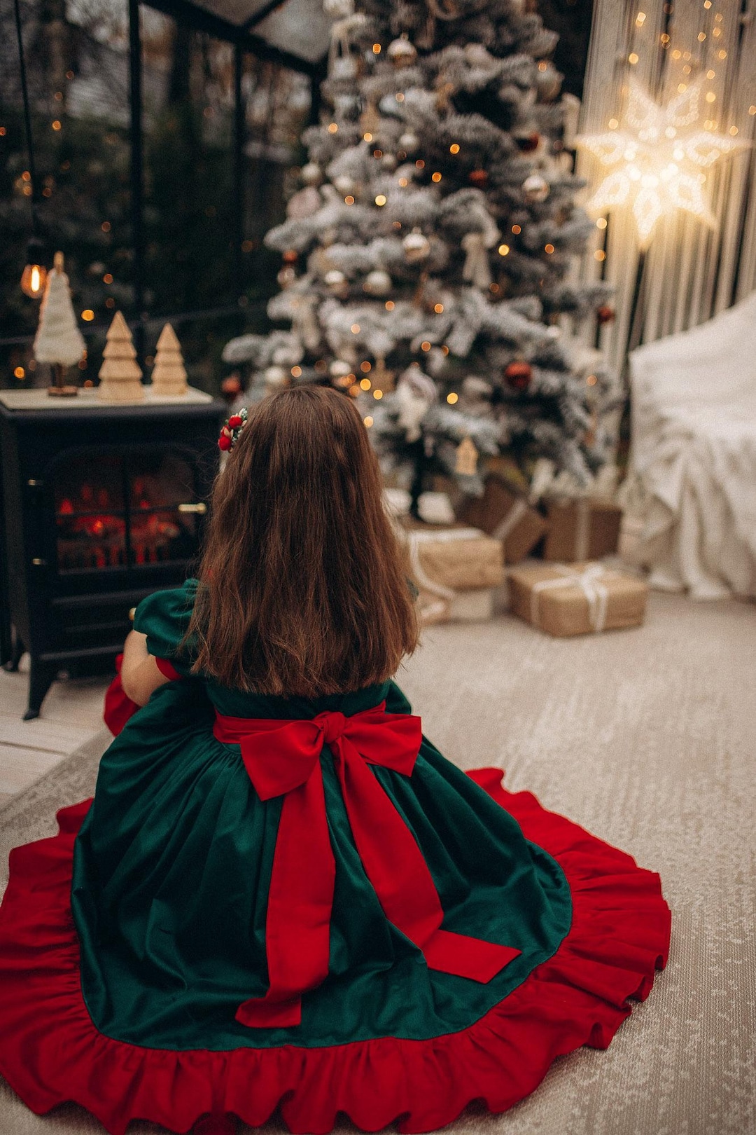 Green and Red Christmas Elf Costume With Collar, Christmas Character ...