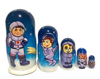 Astronaut Nesting Dolls - Etsy