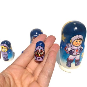 Space Team Nesting Dolls for Kids, Wooden Toy for Toddlers, Waldorf Toy ...