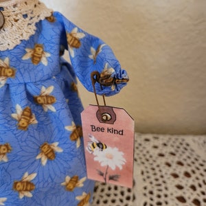 Mouse Doll, Primitive Country Mouse Doll, Gift for Her. Bee Kind Doll ...