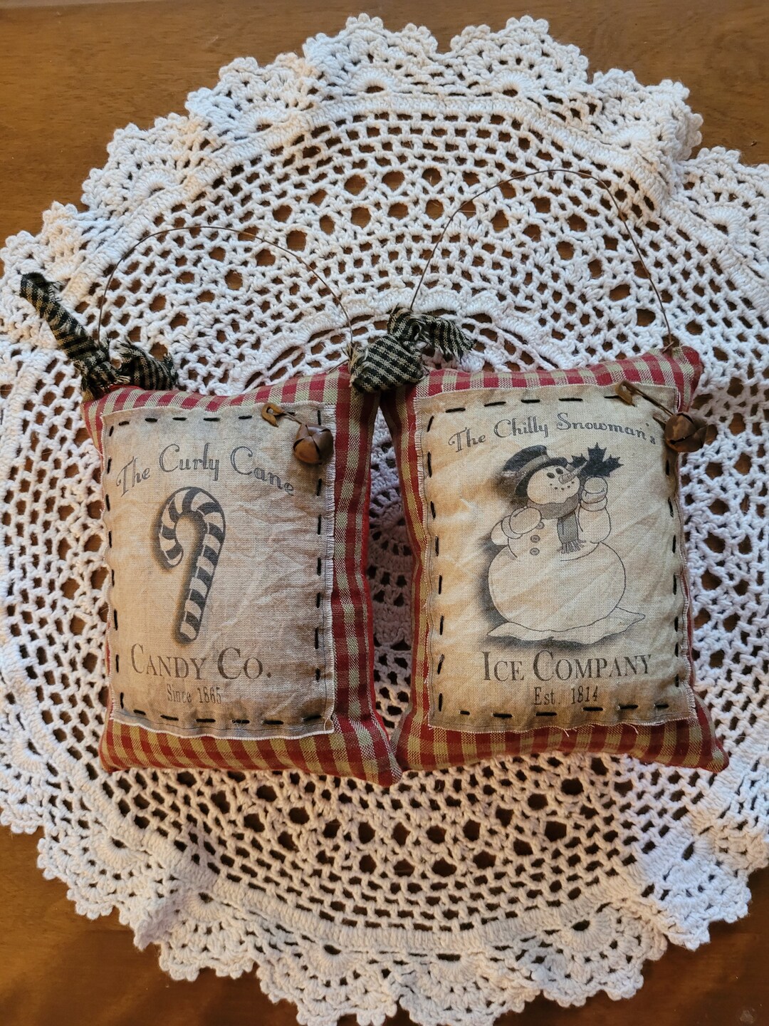 Mini Pillow Hangers for Your Country Primitive Holiday Decor. Tree ...