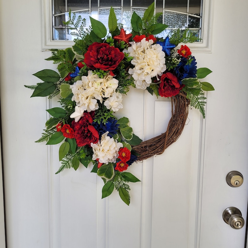 Red Door Wreaths - Etsy