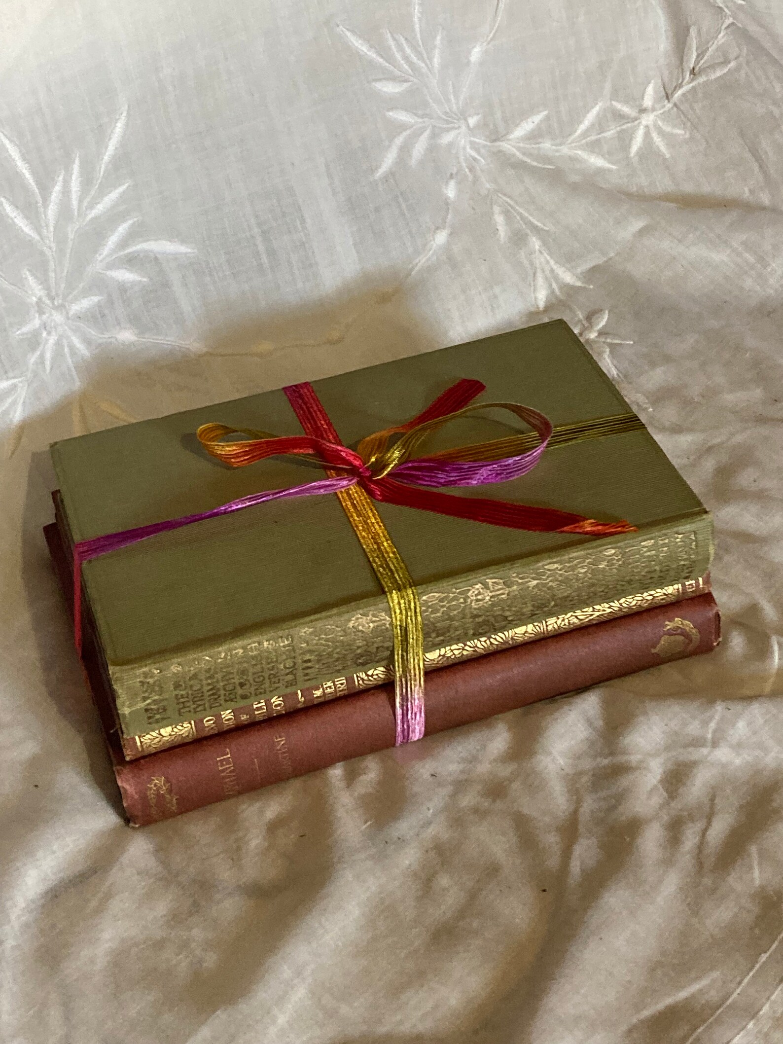 Vintge Book Collection - Etsy