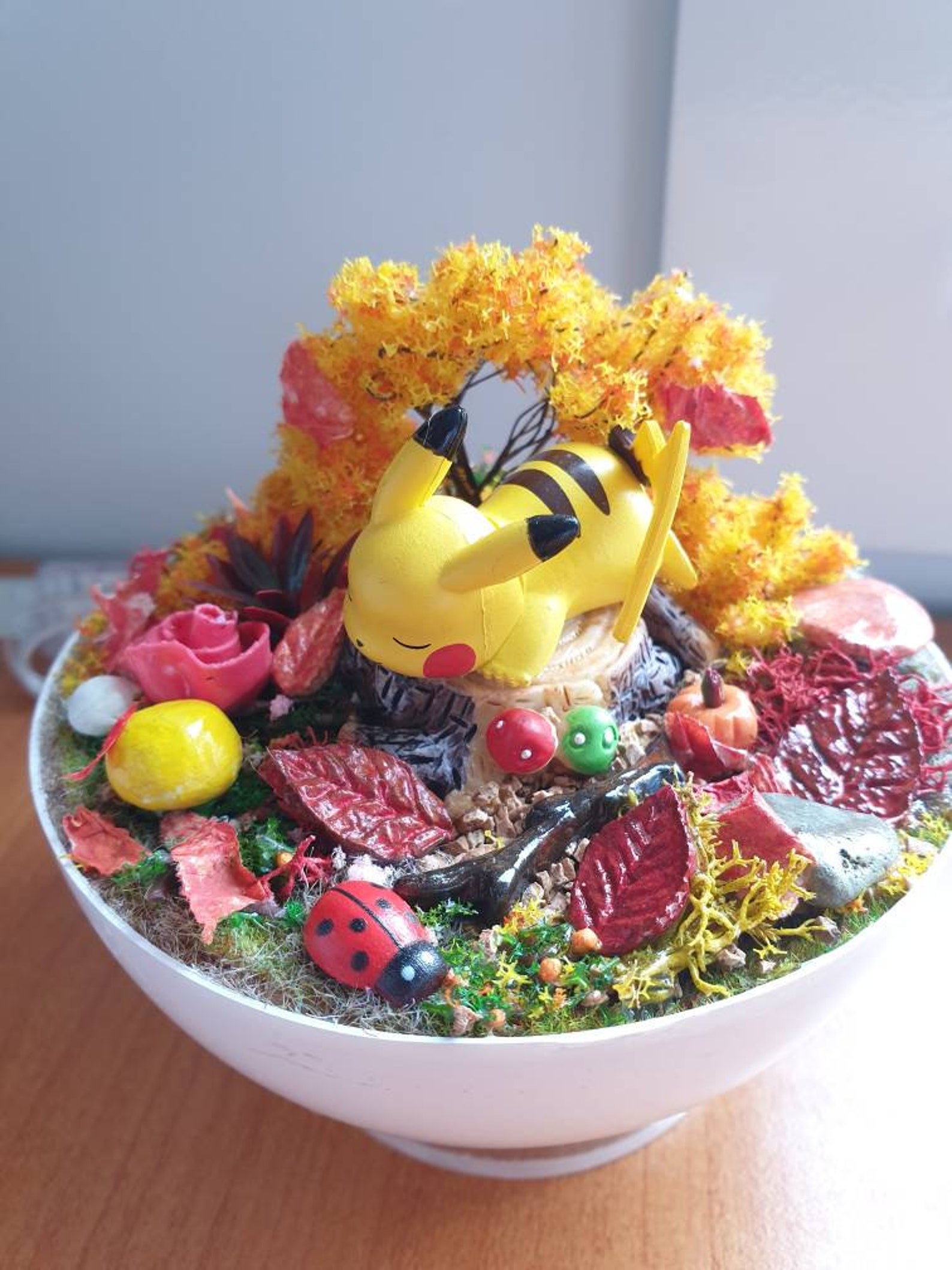 Pokemon Terrarium / Pokeball /diorama / Maple Autumn Forest Display ...