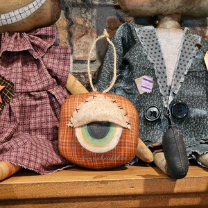 Primitive Eyeball Ornaments 4 Pcs, Cloth, Goth, Horror, Tiered Tray ...