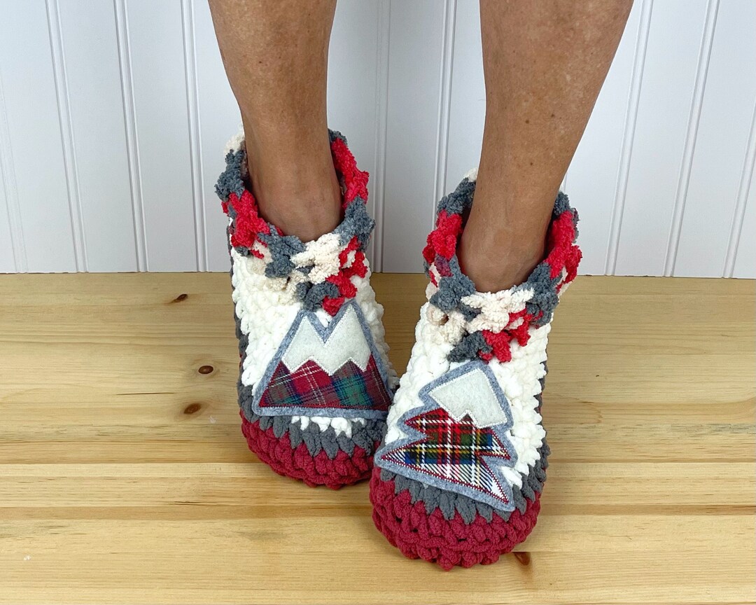 Winter MOUNTAIN & TREE Slippers - Cozy Chenille Slipper Socks - Snow ...