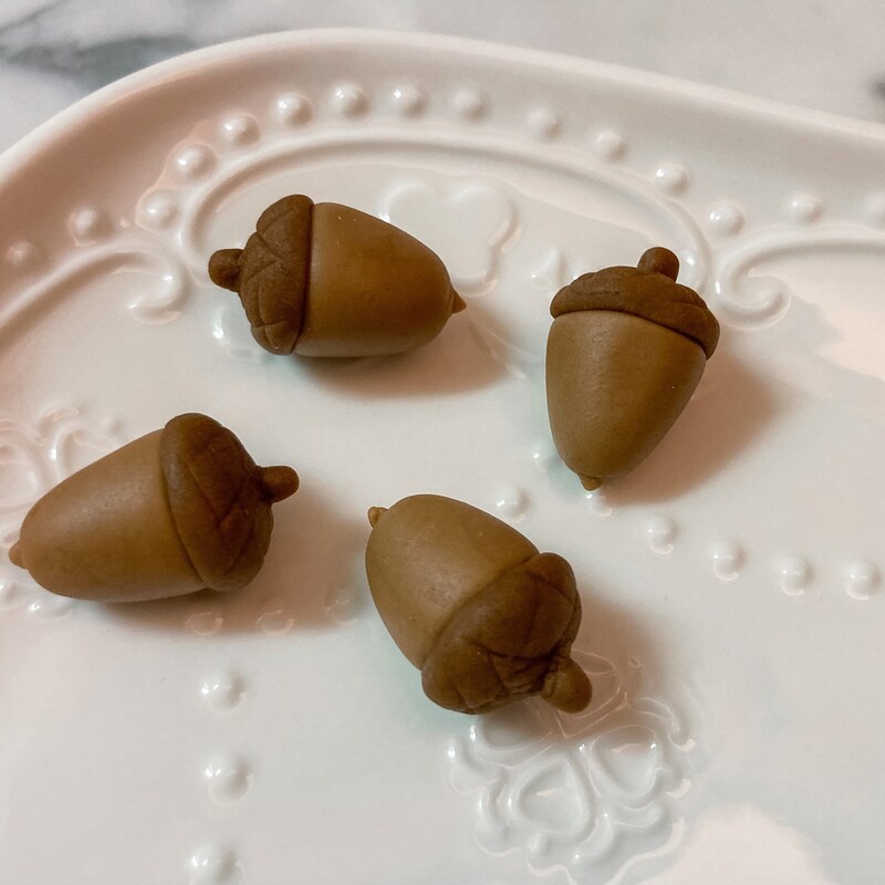 Mini Acorns - Etsy