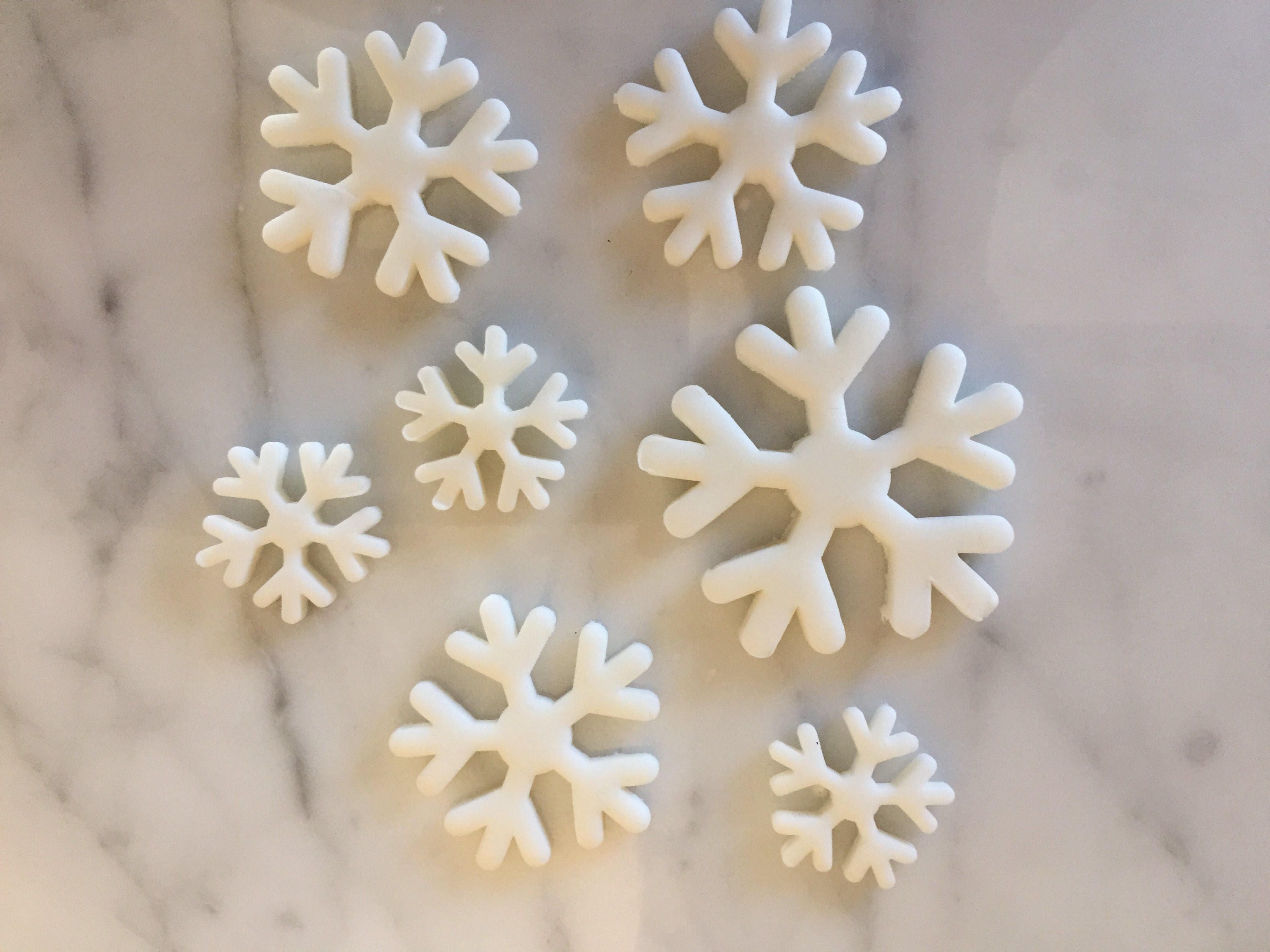 Assorted Size Fondant Snowflakes 20 Piece Set - Etsy