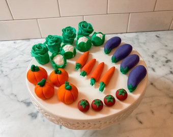 Add some veggies to your cake with cake decorations vegetables for a ...