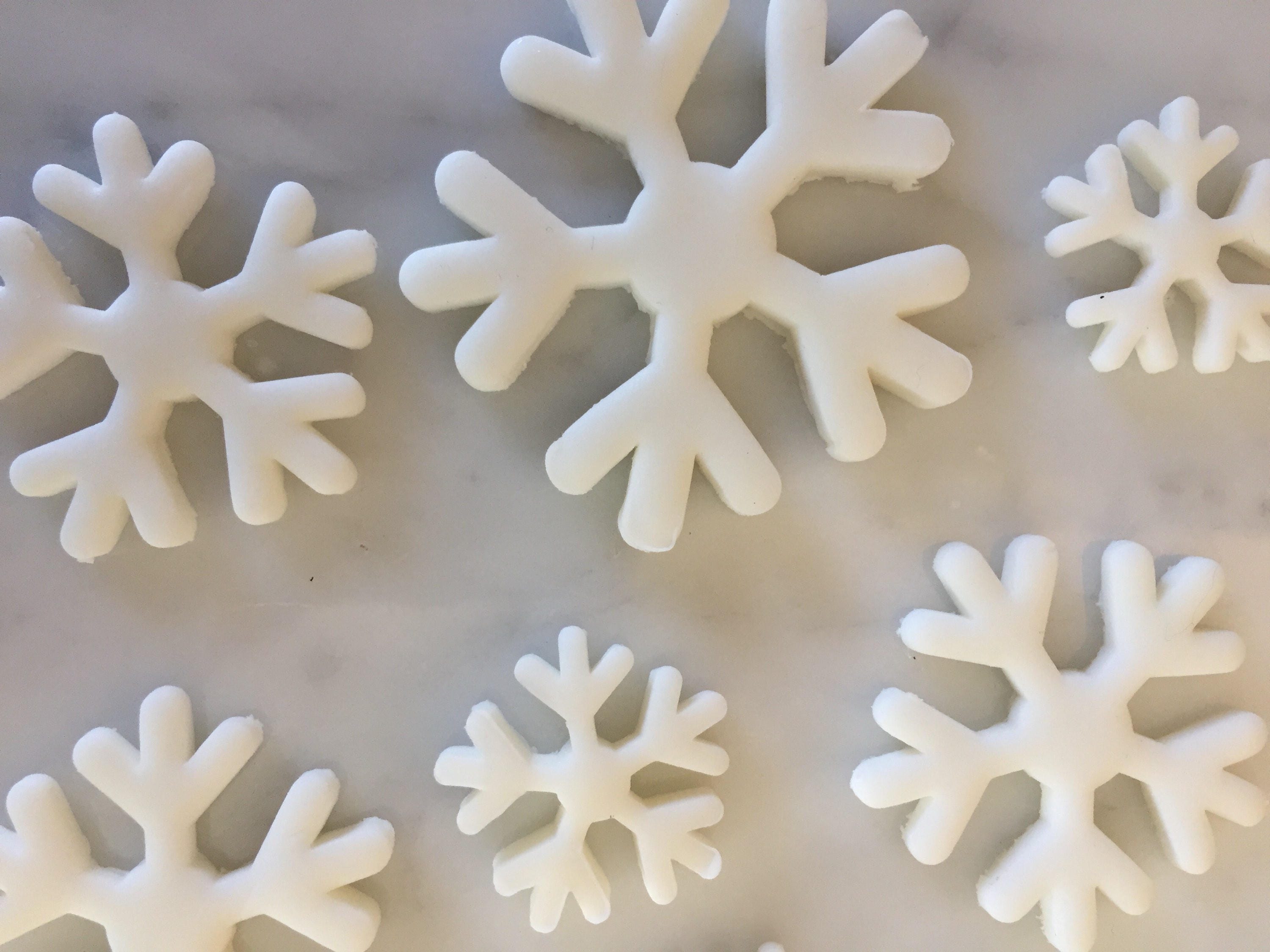 Assorted Size Fondant Snowflakes 20 Piece Set - Etsy