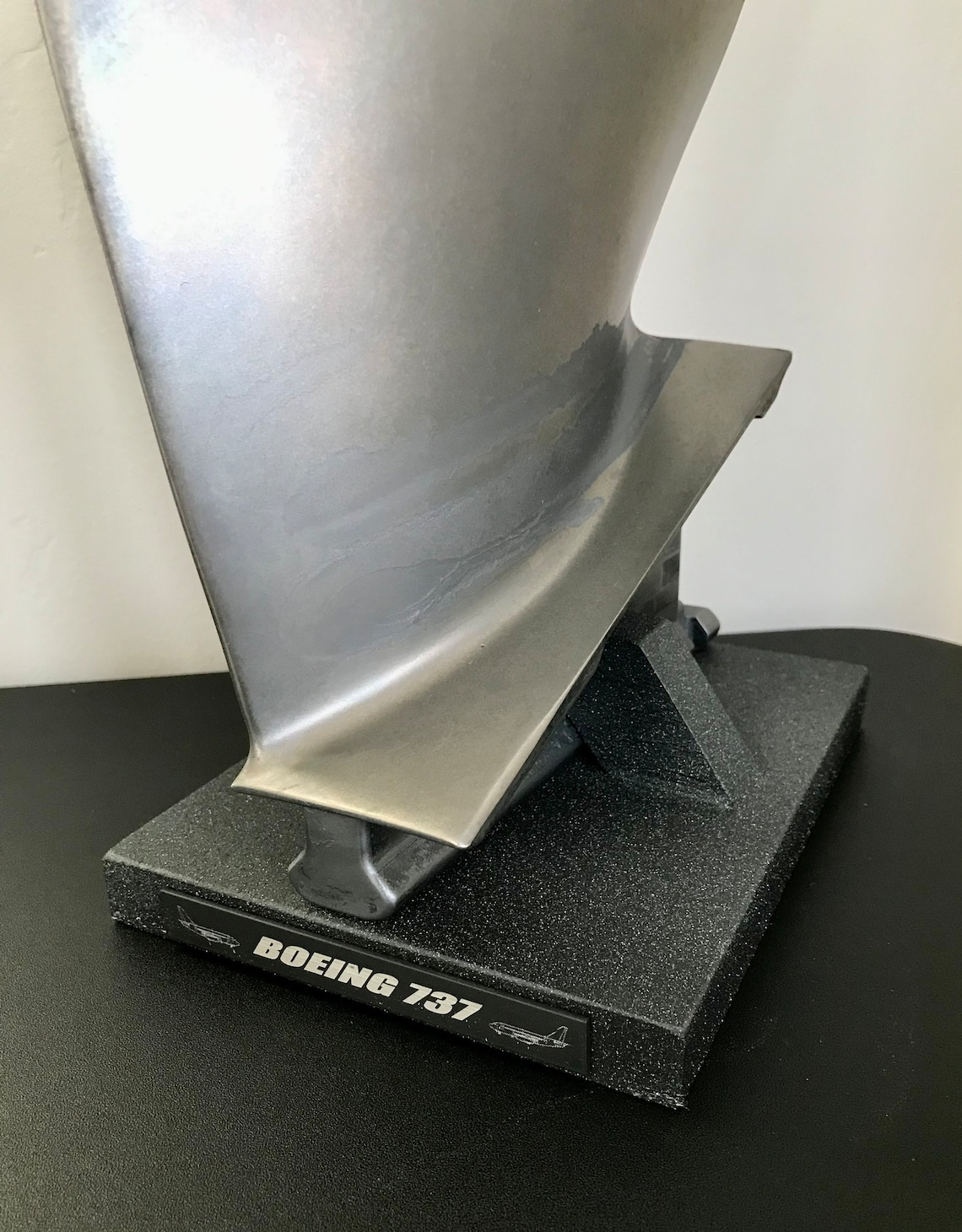 HUGE Boeing 737 Titanium Jet Engine Fan Blade. Display Pilot - Etsy
