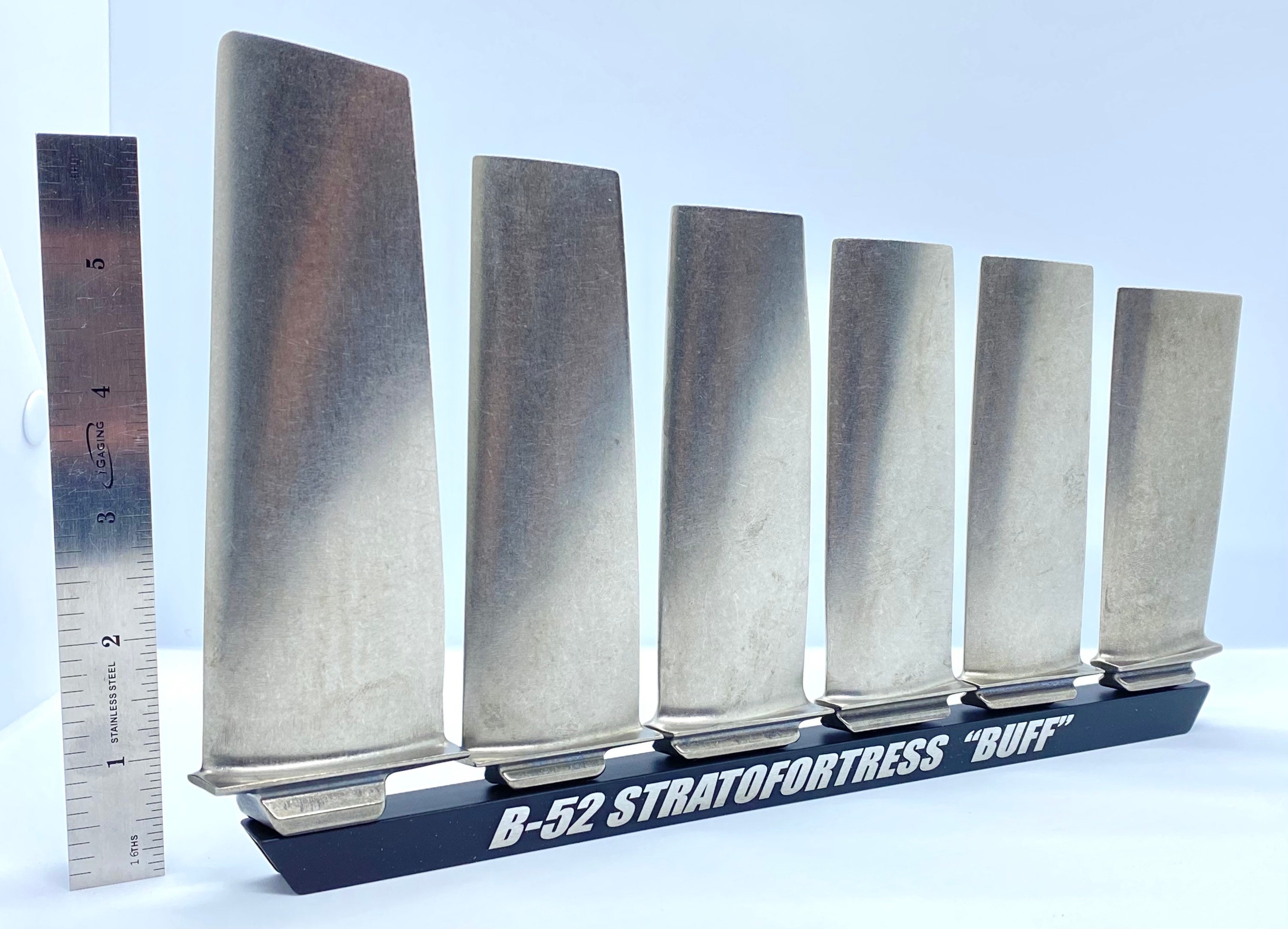 Boeing B-52 Titanium Jet Engine Blade Set. Desk Model Display BUFF Air ...